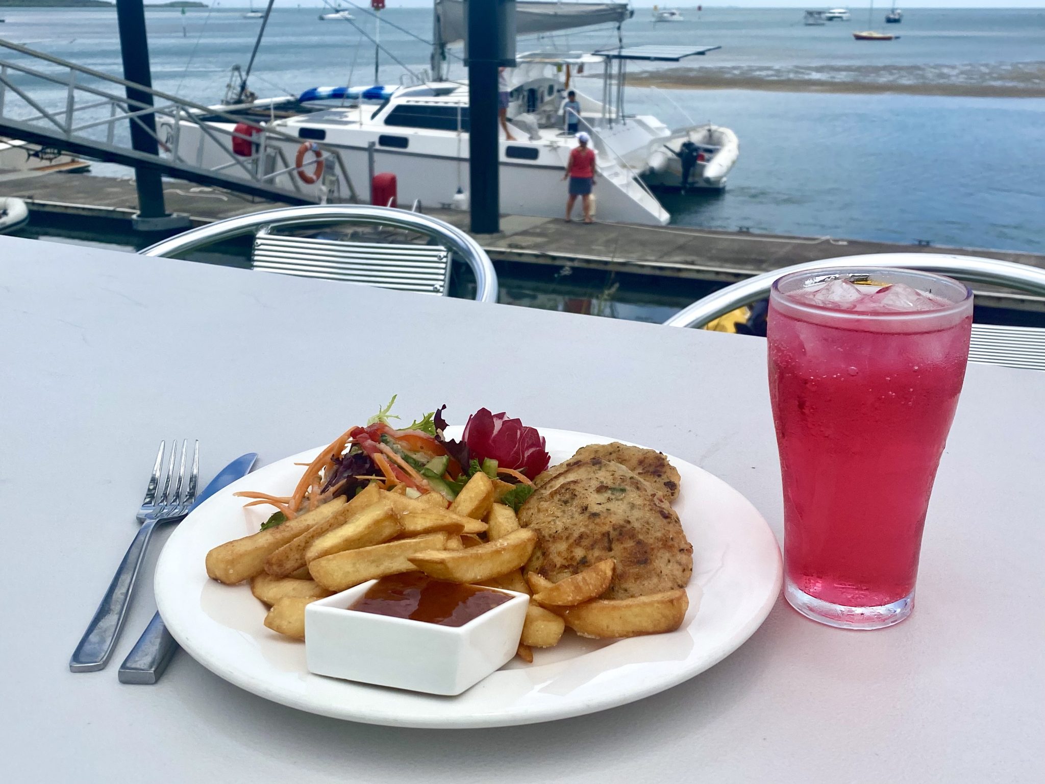 Licenced Restaurant North Stradbroke Island Waterfront Bistro - Little ...